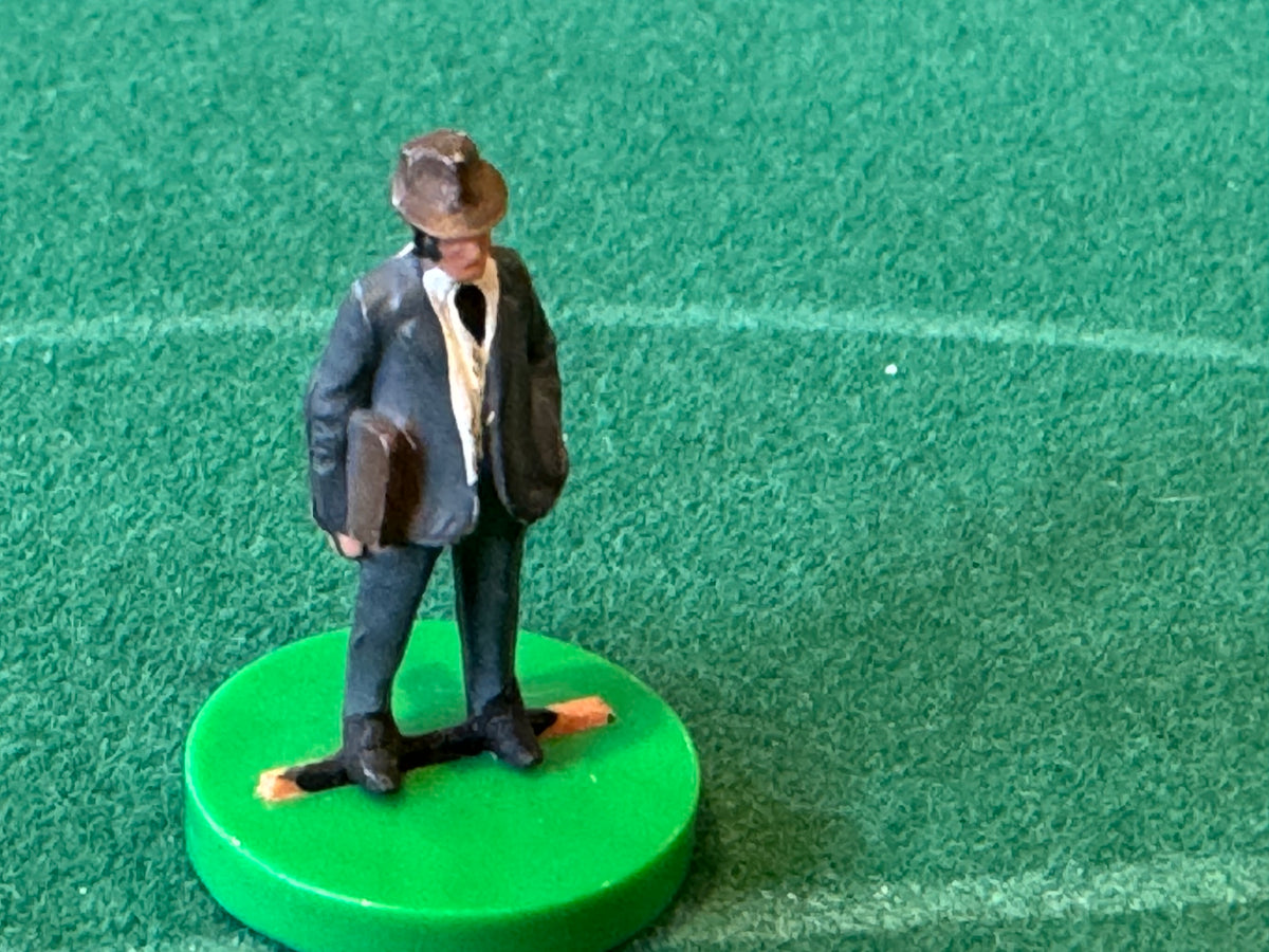 Subbuteo Manager Figure – Wobbly Hobby Shop
