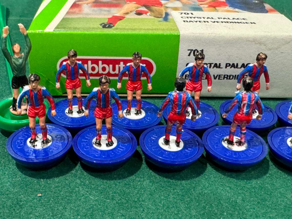 Subbuteo LW Crystal Palace Ref 701 – Wobbly Hobby Shop