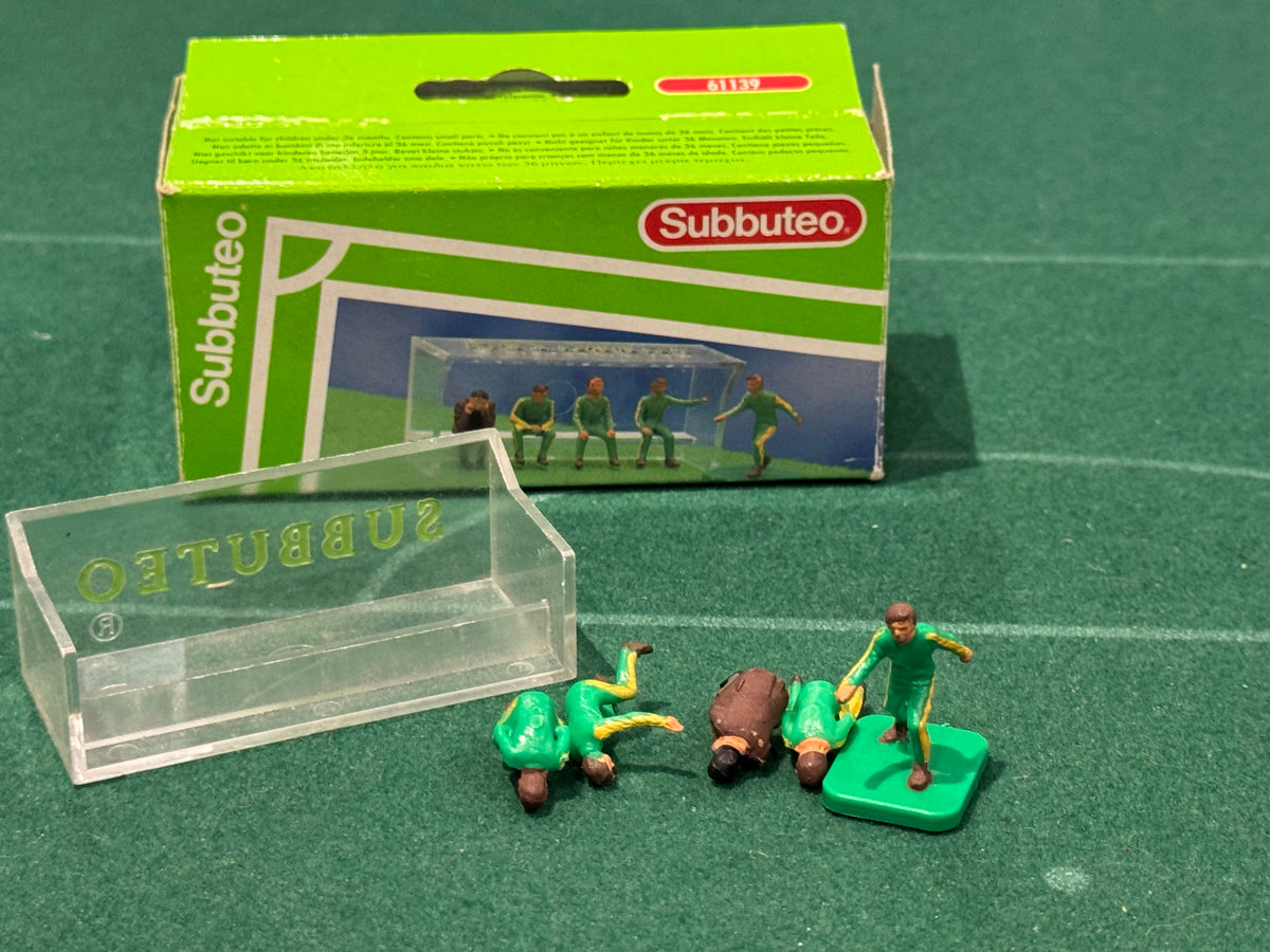 Subbuteo Manager’s Bench Set – Wobbly Hobby Shop