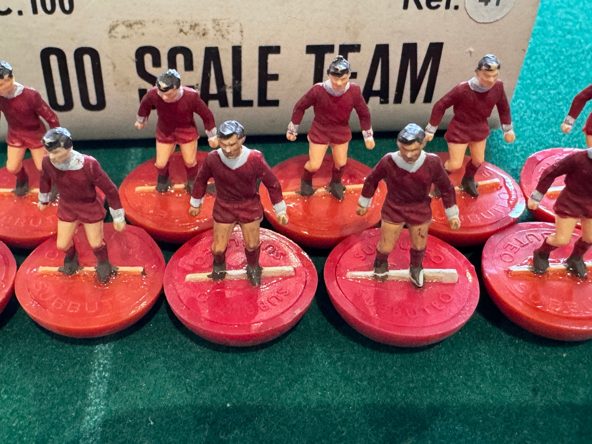 Subbuteo HW Team Liverpool Ref 41 – Wobbly Hobby Shop