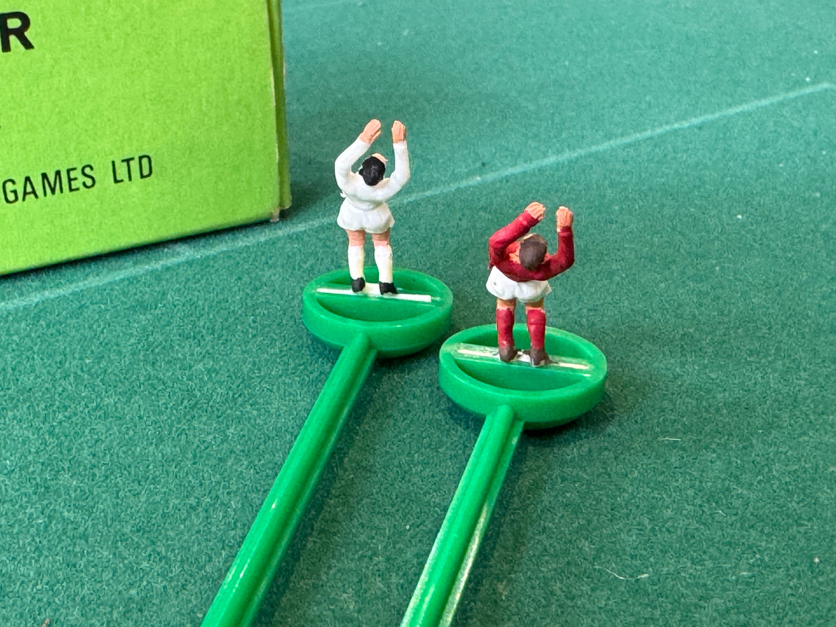 Subbuteo HW Goalkeepers – Wobbly Hobby Shop
