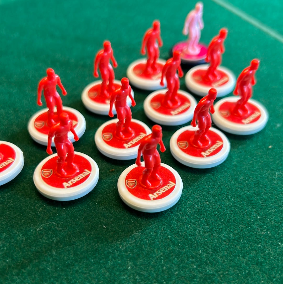 Arsenal Club Team on Advantage Pro Bases – Wobbly Hobby Shop